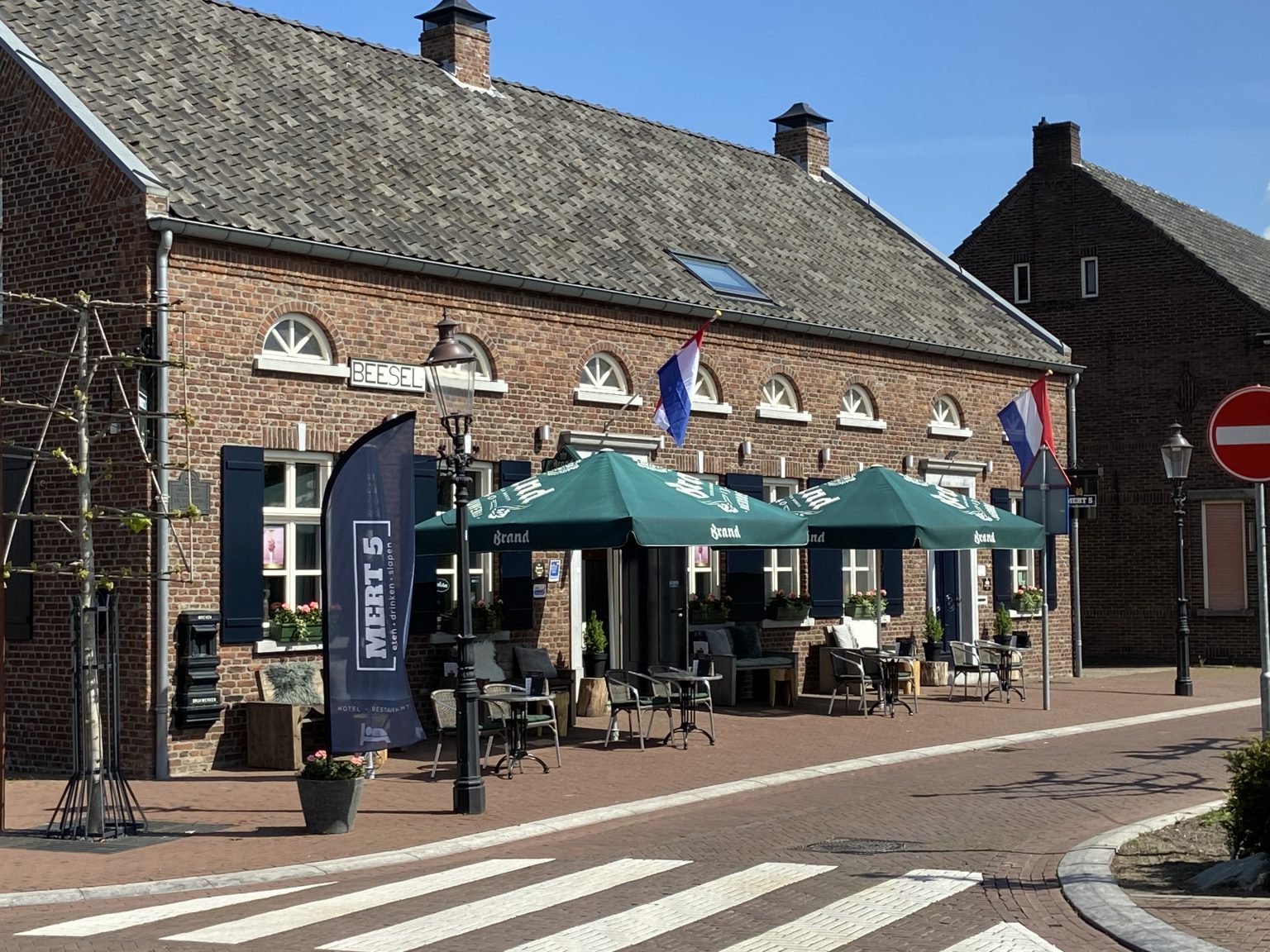 Eten, drinken & slapen bij Mert 5 in Beesel - Gastvrij genieten in Limburg!